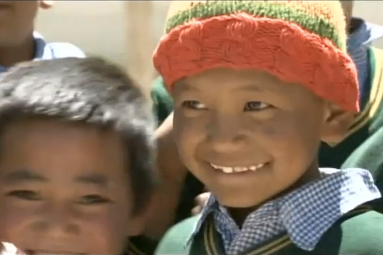 Video_series: Costa Family Foundation - BARFUSS